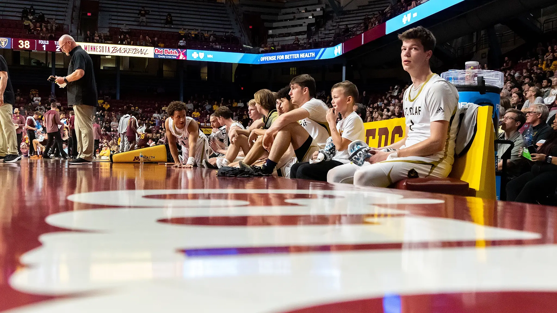 The Engle Family & St. Olaf Basketball: Right Place. Right Time. Right ...
