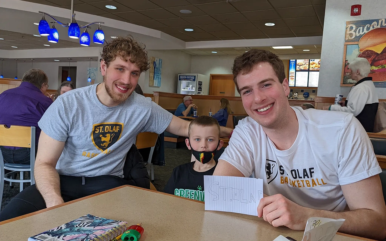 The Engle Family & St. Olaf Basketball: Right Place. Right Time. Right ...