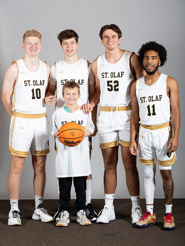 The Engle Family & St. Olaf Basketball: Right Place. Right Time. Right ...